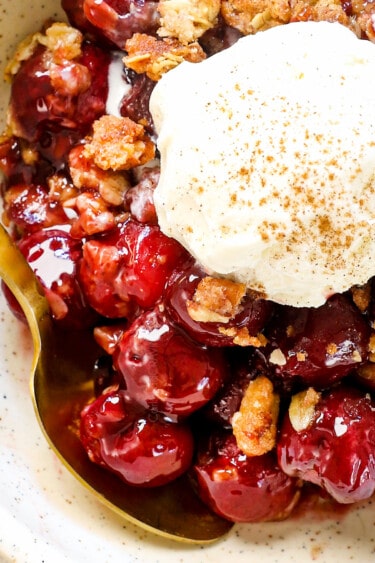 Recipe For Cherry Crisp - Carlsbad Cravings