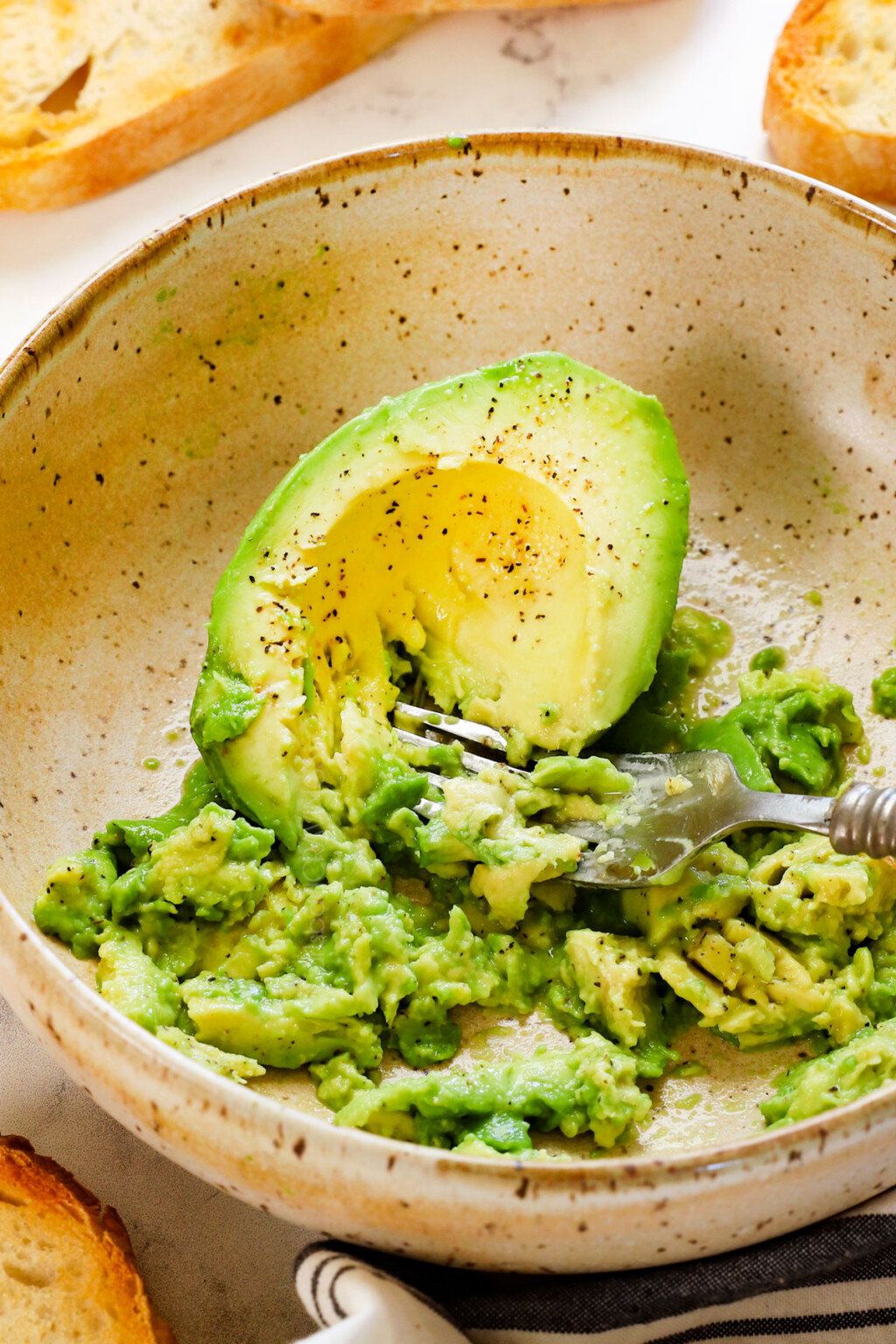 BEST Avocado Toast Recipe - Carlsbad Cravings