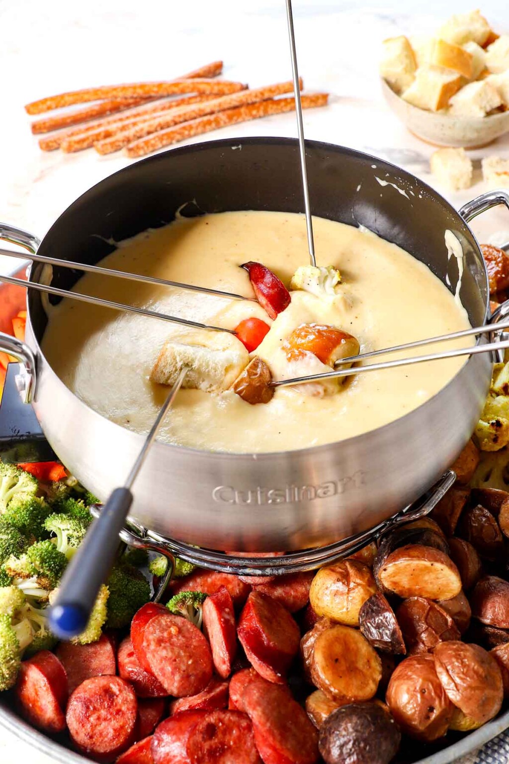 Fondue Recipe - Carlsbad Cravings